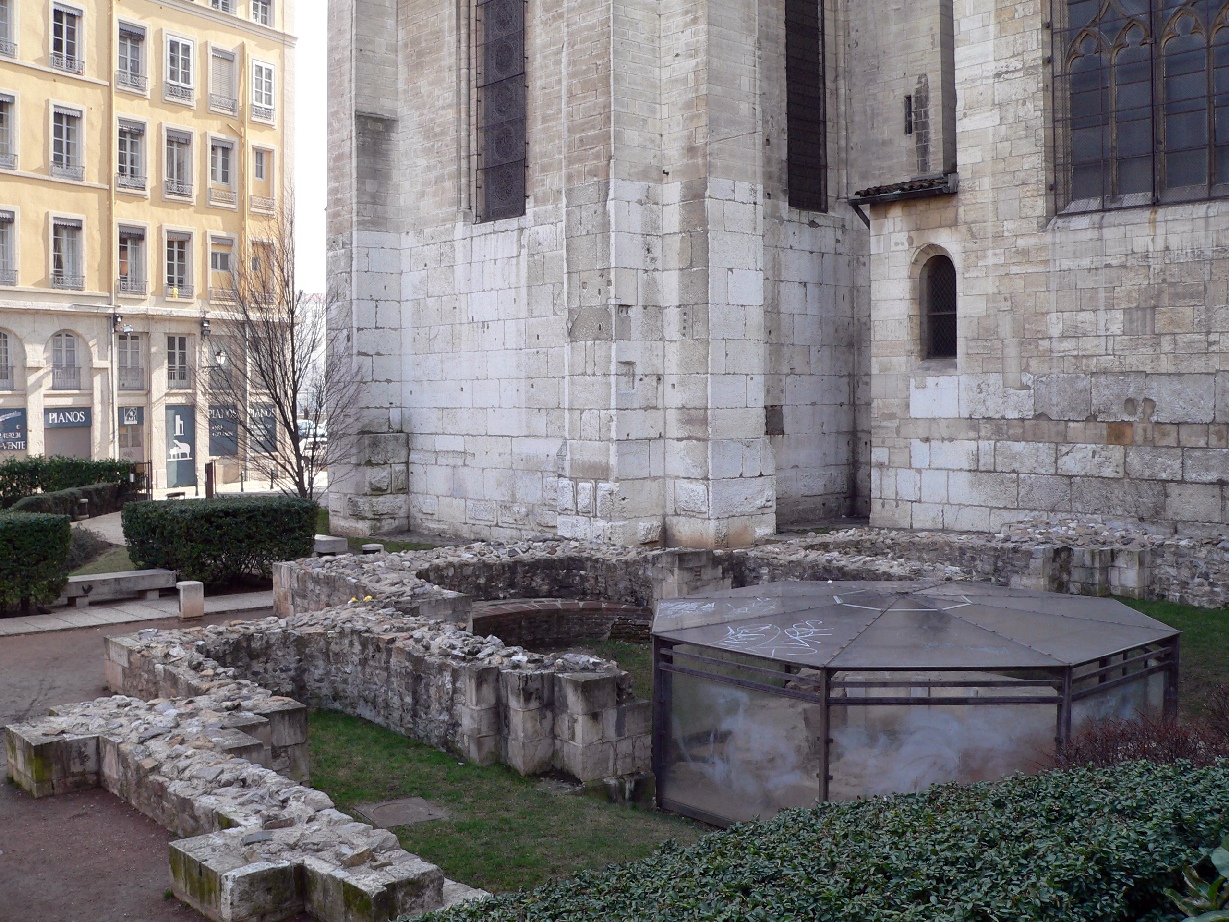 Cathédrale Saint-Jean : le parc archéologique - Lyon Historique
