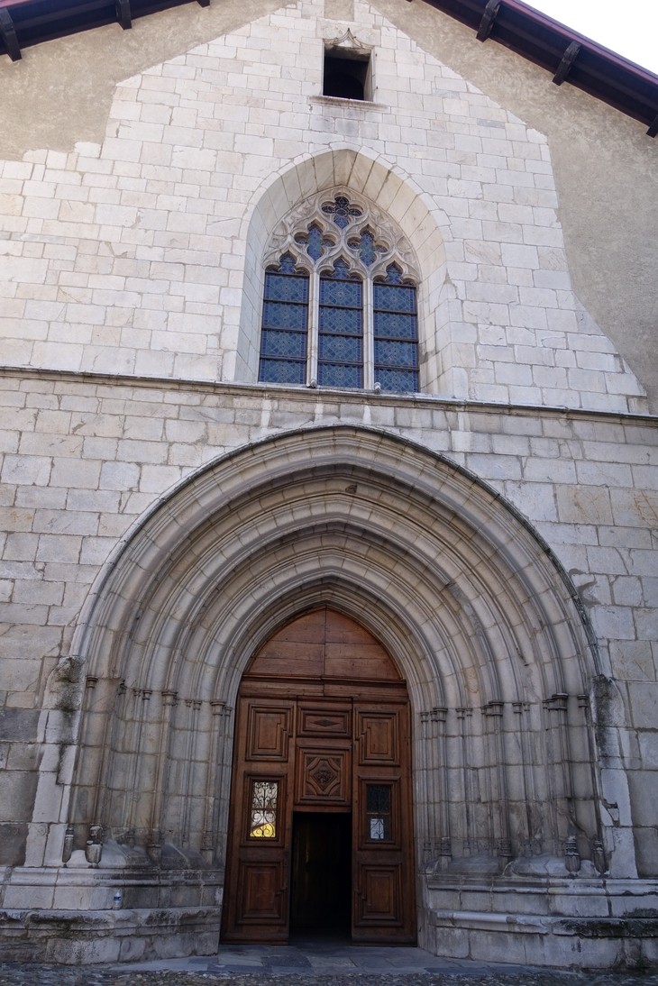 Lyon Historique - La cathédrale Saint-Pierre de Moûtiers (Savoie)